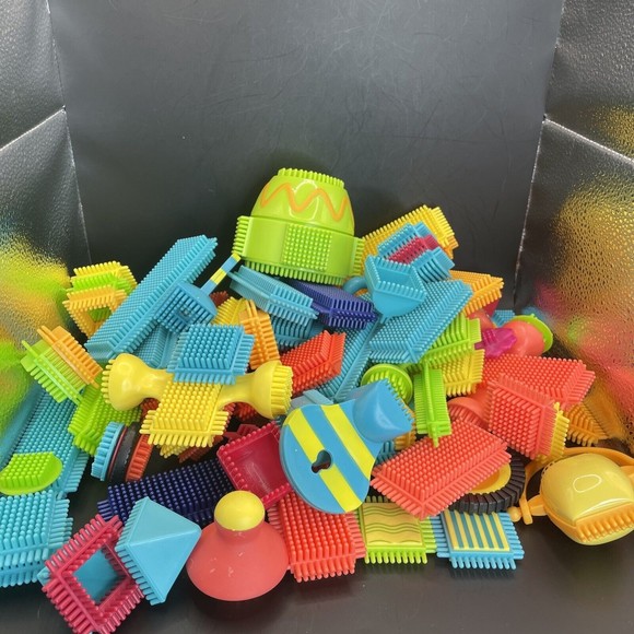 Battat | Toys | Large Lot Battat Spinaroos Bristle Blocks Building ...